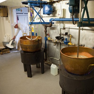 Quiggins Kendal Mint Cake - Made in the Centre of Kendal, Cumbria UK